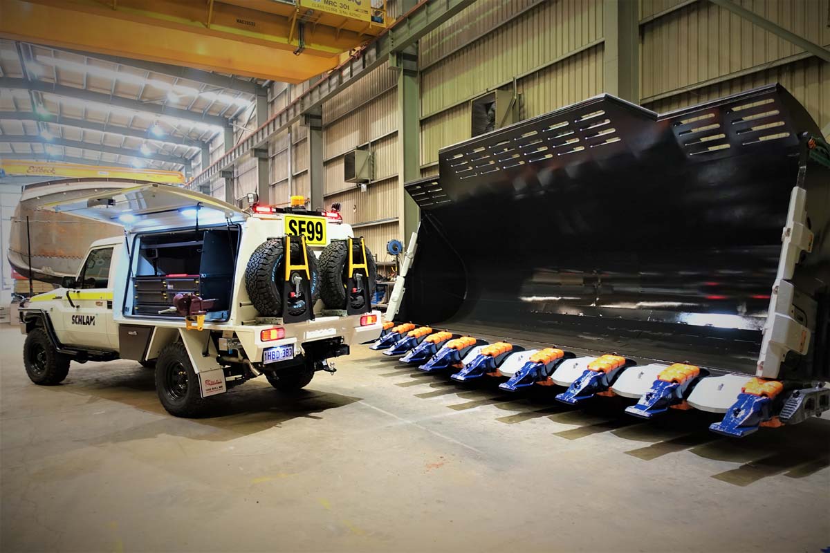 Service & Support - Schlam